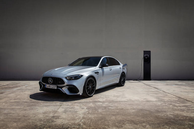 Electric hybrid AMG C 63 S E - Fleet EV News