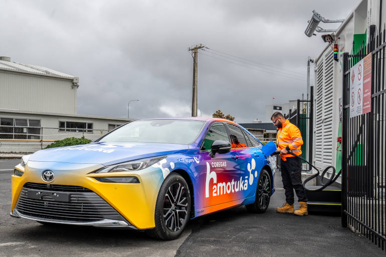 NZ’s first green hydrogen express refueller supported by Coregas ...