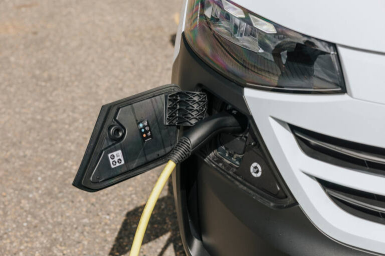 All-Electric Volkswagen Transporter T7: Power, Payload and Price ...