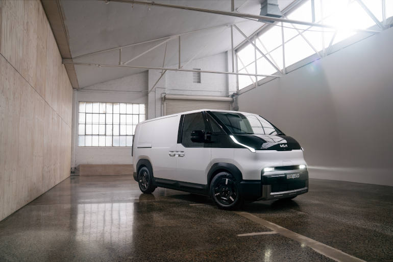 Scania secures major electric bus deal with VR Sweden - TheAutoExec